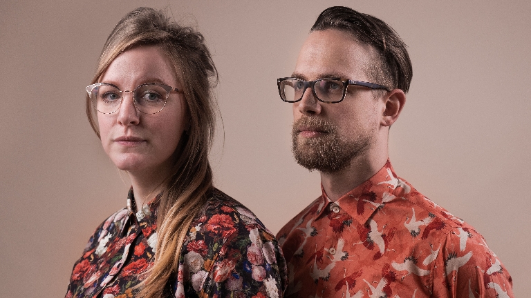 Helena Hall Boeken? Direct op ShowBird.com!