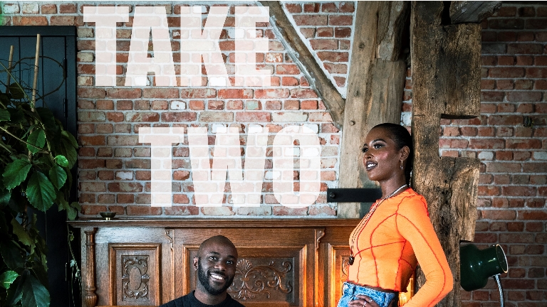 Take Two Boeken? Direct op ShowBird.com!